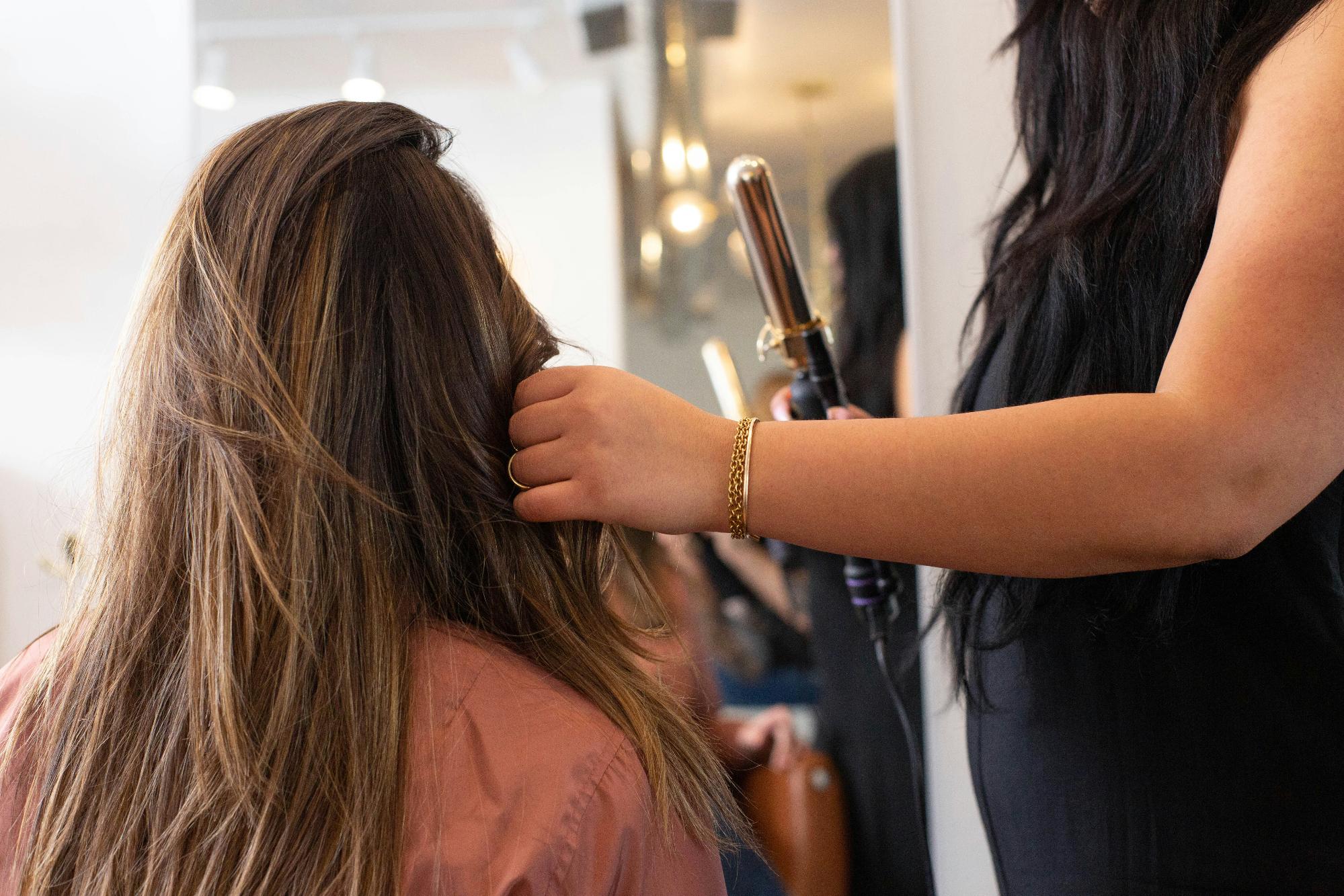 Get a Seamless Look with Luxury Hair Extensions – Platform Hair Extensions